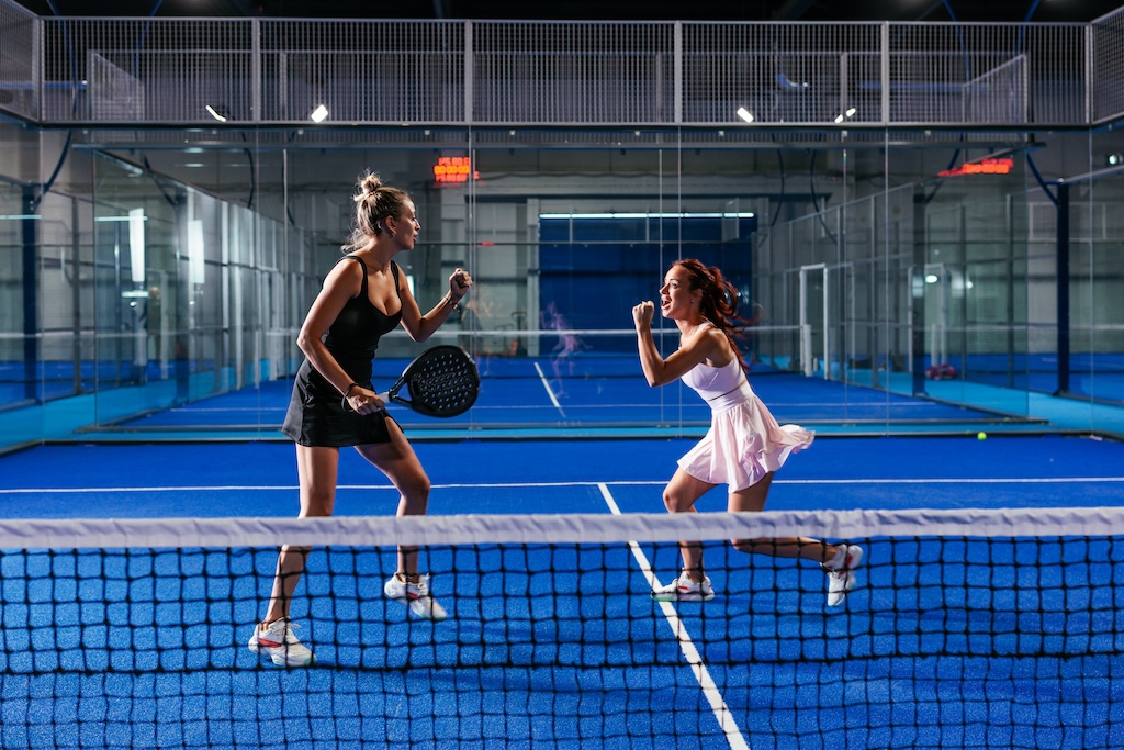 PADEL spielen in Oldenburg: Deine neuen Indoor-Courts